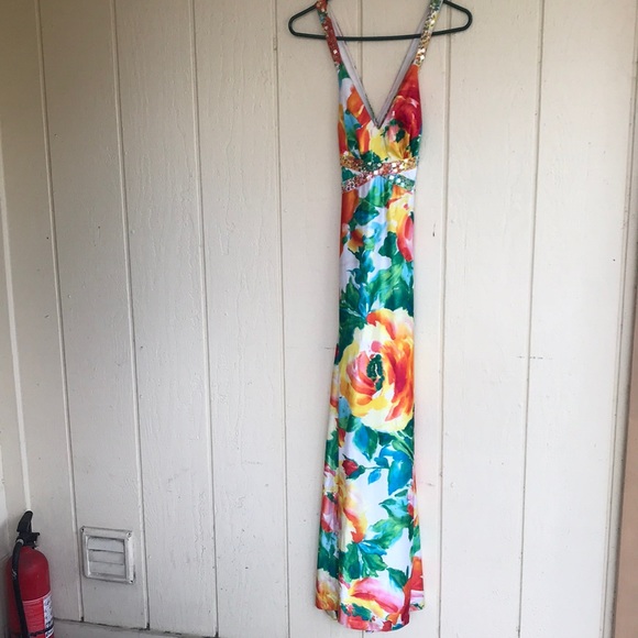 Morgan & Co. | Dresses | Morgan Co Summer Dress With Soft Fabric And ...